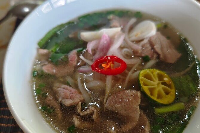 Exploring Hue Food Tour with Local Guide - Exploring Hue’s Market and Street Food Scene