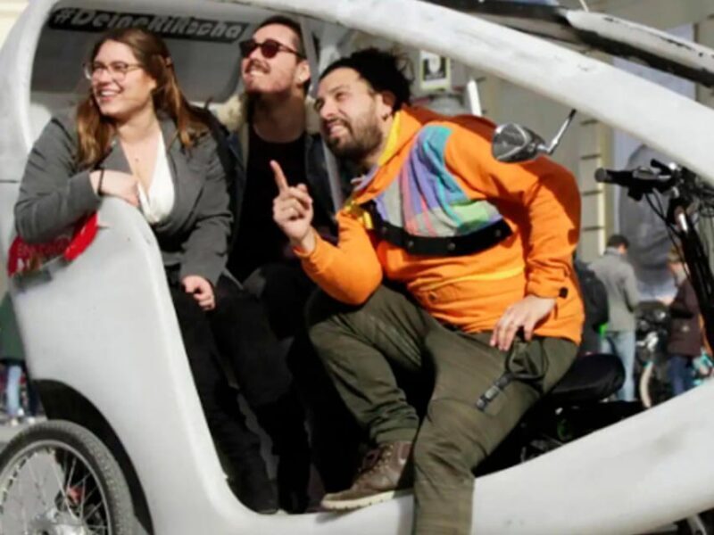 Exploring Munich by Pedicab: Premium Two Hour Tour - Exploring the Old City Streets