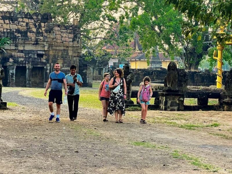 Exploring Phnom Penh to Kratie: Scenic Stop in Kampong Cham - Key Points