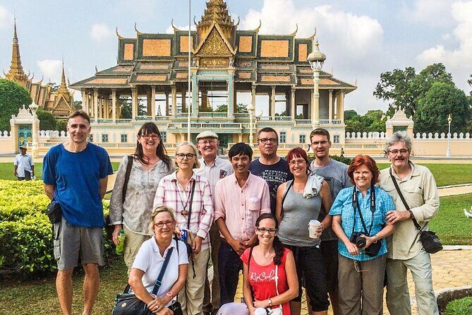 Exploring the Ancient Wonders of Angkor Wat with sunset backheng - Authenticity & Local Flavor