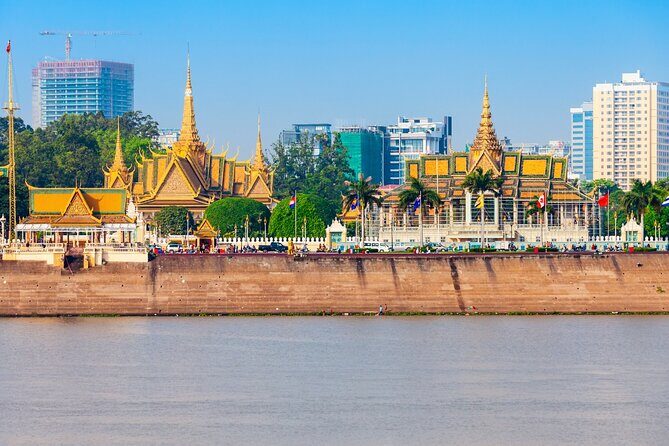 Exploring the Best of Phnom Penh: A Full Day Tour - Key Points