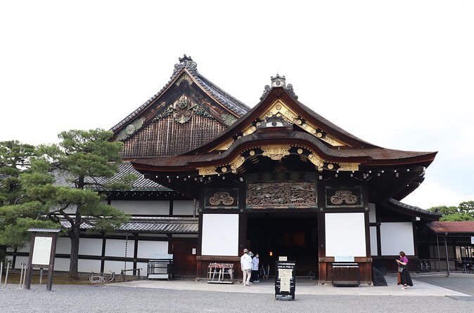 Exploring the Culture of Shogun and Samurai Shared Tour - Practical Details