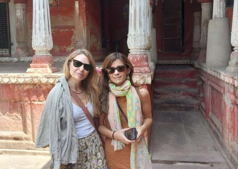 Exploring Varanasi Markets: Guided Tour with Local Guide - Authentic Local Encounters