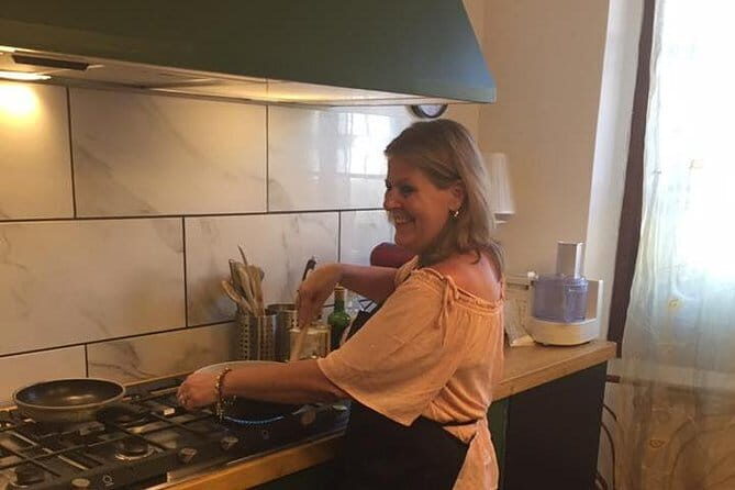 Express Pasta-Making Lesson with Gourmet Dinner - The Experience in Detail