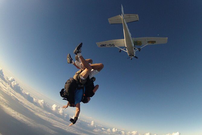 Extreme 12000ft Tandem Jump (45 seconds free fall) - A Complete Look at the Experience