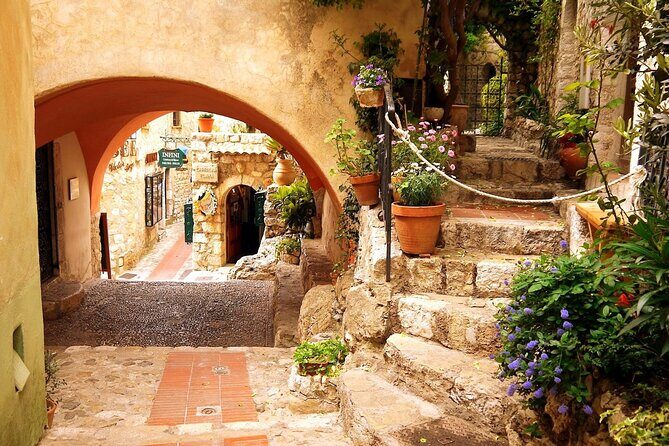 Eze, Monaco, & Monte-Carlo Half-Day Trip Private tour - Key Points