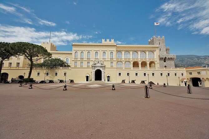 Eze,Monaco ,Monte-Carlo Shared and Guided 1/2 Day Tour from Nice - Cost and What You Get for Your Money