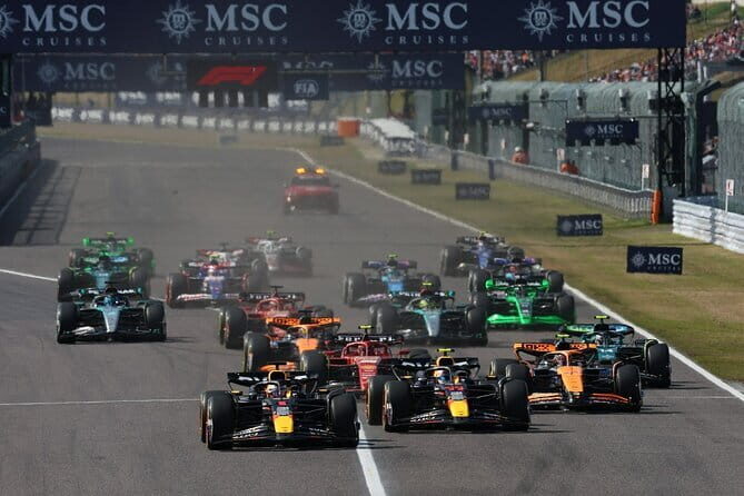 F1 Japanese Grand Prix JR Chartered Train Departing from Osaka - Key Points