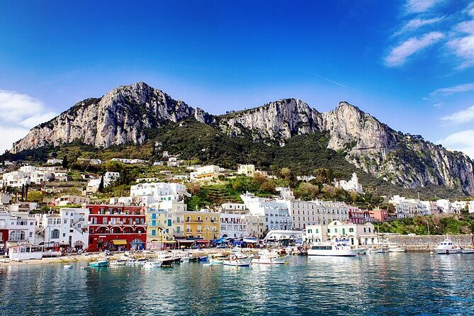 Fabulous Private Capri boat tour from Sorrento - Key Points