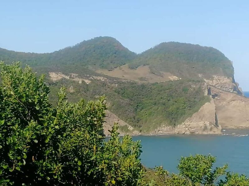 Faces Of St.Lucia. Unique Features of My Awesome Home. - Key Points