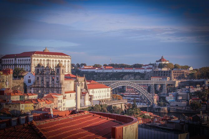 Fado Dinner Show and Night Lights Tour in Porto - Analyzing the Value