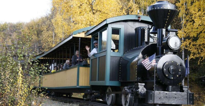 Fairbanks: Gold Dredge 8 Historic Train Tour - A Closer Look at the Tour Experience