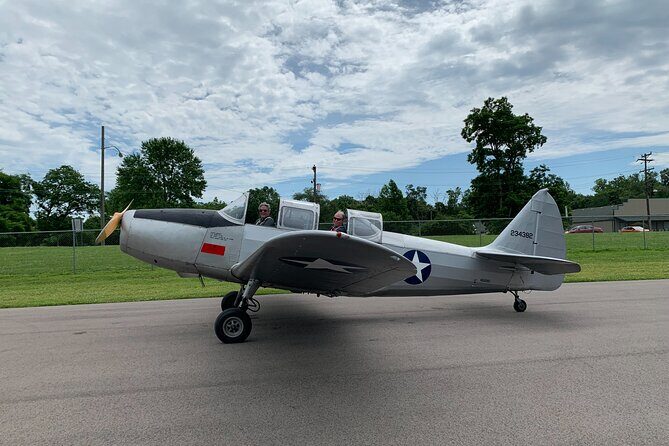 Fairchild PT-19 Private Flight Experience in Middletown - Key Points