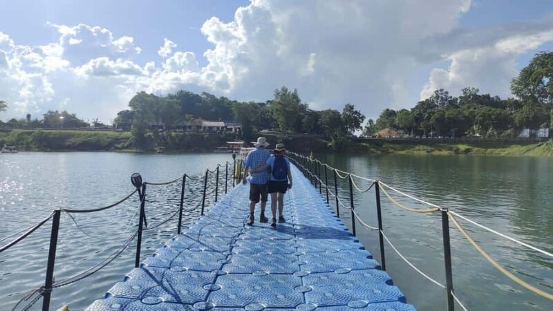 Fairy Cave & Bau Discovery - Savoring Sarawakian Flavors at Lunch