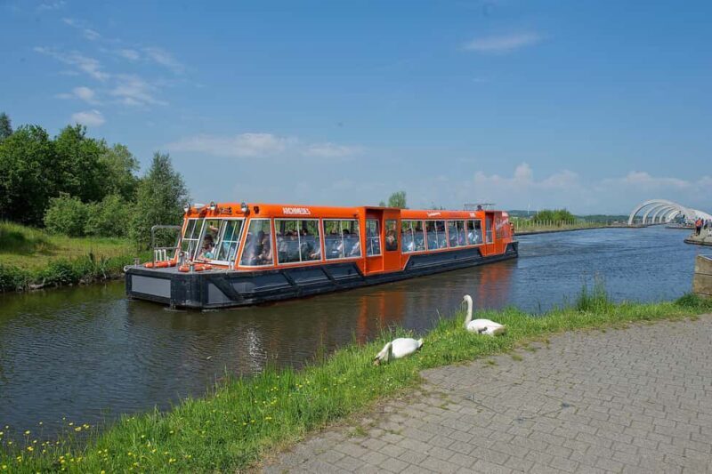 Falkirk: The Falkirk Wheel Boat Trip - Original Tour - A Detailed Look at the Experience