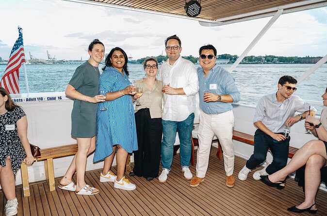 Fall Foliage Oktoberfest Cruise on the Hudson River - FAQ