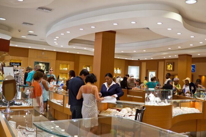 Falmouth Shopping and Lunch Tour - Key Points