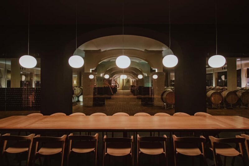 FAMIGLIA COTARELLA, NEAR ORVIETO WINE TASTE AND VISIT - What Could Be Better?