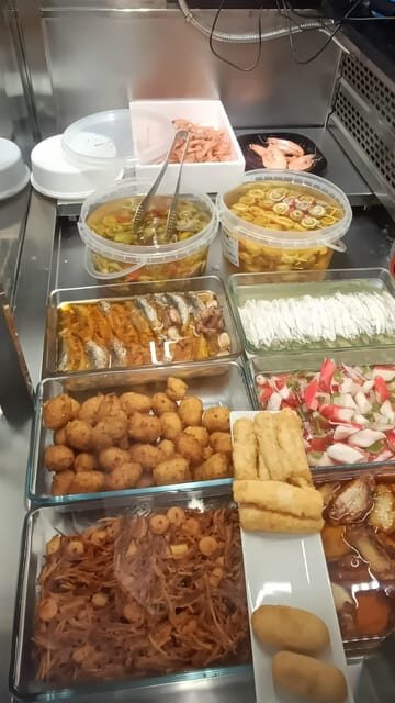 Familly friendly: tailored tapas, giants & Scavenger Hunts! - Practical Details: What You Need to Know