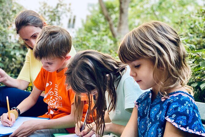 Family escape Game with kids and teens on the Île de la Cité - Exploring the Heart of Paris: The Île de la Cité