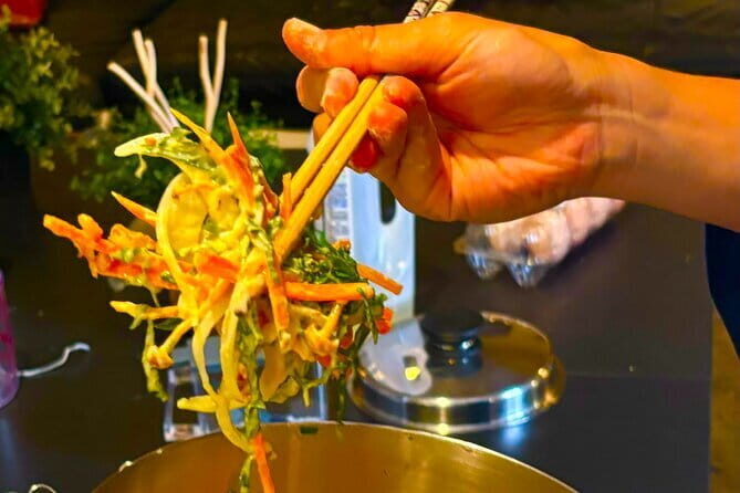 Family Friendly Osaka Tempura Cooking Class - What This Tour Means for Travelers