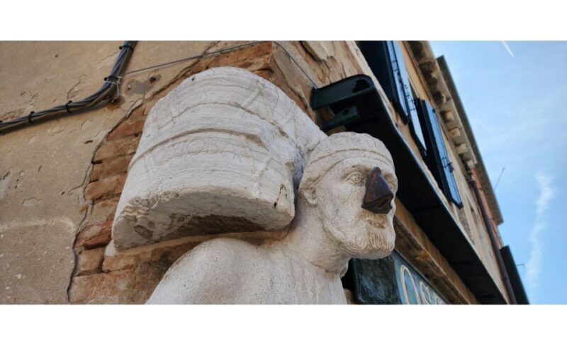 Family-friendly Treasure Hunt Photos Tour for Kids in Venice - Key Points
