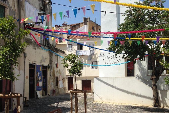 Family Tour: Genuine Lisbon - FAQs