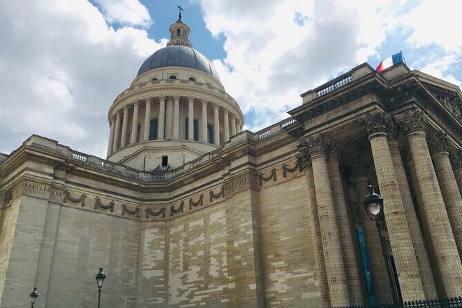 Family treasure hunt from the Panthéon to the Louvre - Who Is This Tour For?