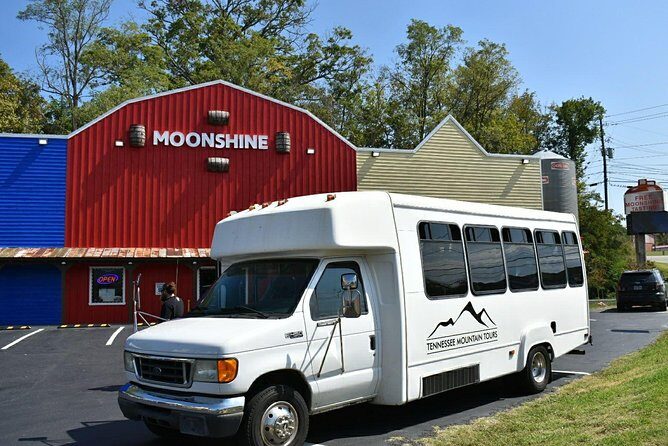 Famous Moonshine & Wine Tour From Pigeon Forge - An Informative and Flavorful Journey
