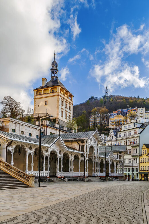 Famous Spa town Karlovy Vary & castle Loket from Prague - Key Points