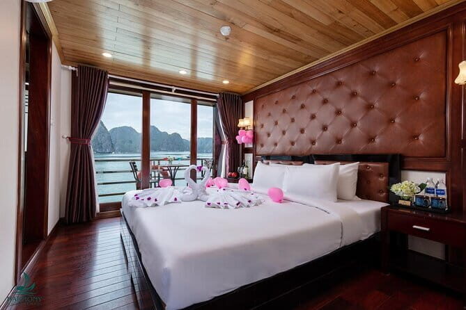Fantastic 2 days-1 night Lavender Cruise with:kayak,meals,fishing,transfer,guide - What You Should Know Before Booking