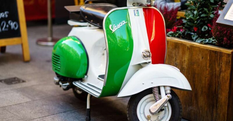 Fantastic vespa tour with driver in Rome - Exploring Rome on Two Wheels: An Authentic, Stylish Way to Discover