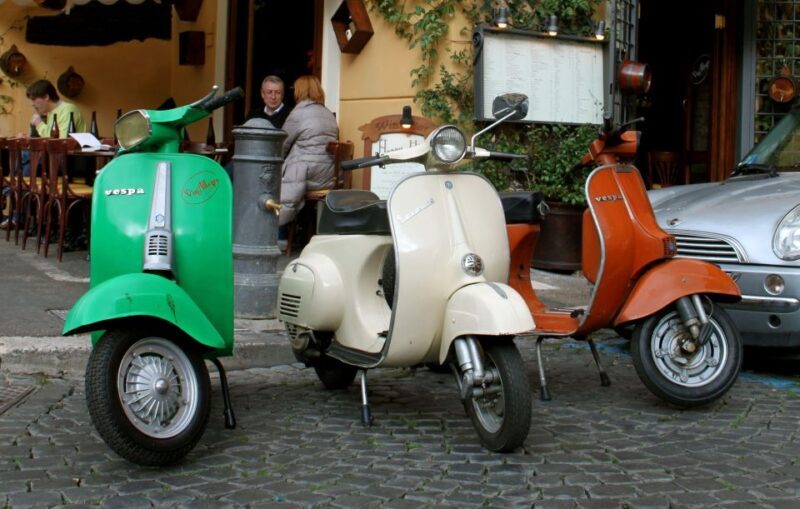Fantastic vespa tour with driver in Rome - What to Expect During the Tour