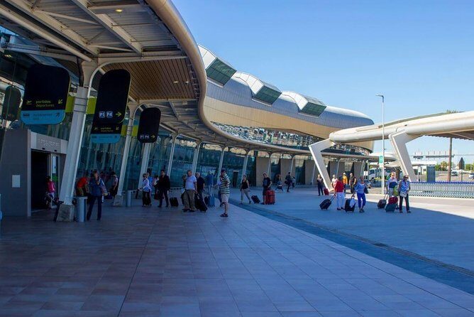 Faro Airport Private Transfer - Albufeira (Arrival) - Key Points