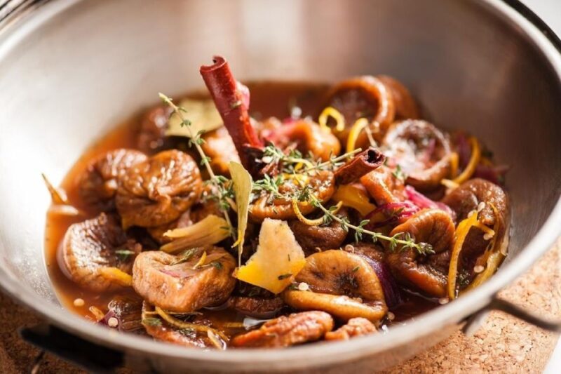 Faro: Learn to cook a Cataplana like a local! - The Experience: A Detailed Look