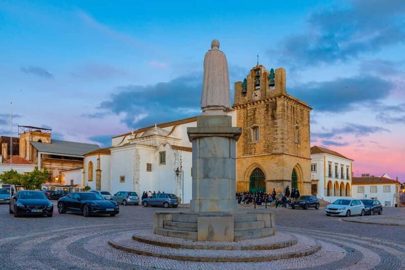 Faro: Private City 2 Hour Sightseeing Tour with Local - Key Points