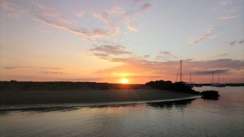 Faro: Ria Formosa Guided Sunset Tour by Catamaran - The Sum Up: Who Should Consider This Tour?
