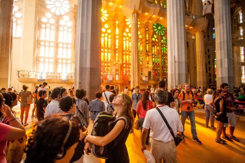 Fast-Track Access: Sagrada Familia 1.5-Hour Guided Tour - The Value of Guided, Fast-Track Tours