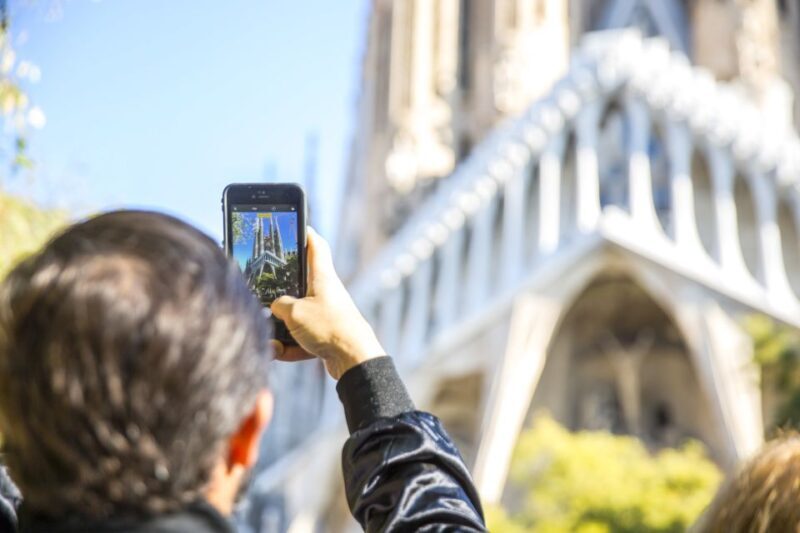 Fast-Track Access: Sagrada Familia 1.5-Hour Guided Tour - Overall Evaluation