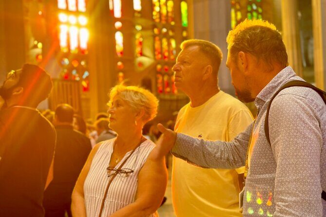 Fast Track: Sagrada Familia Guided Tour - Key Points