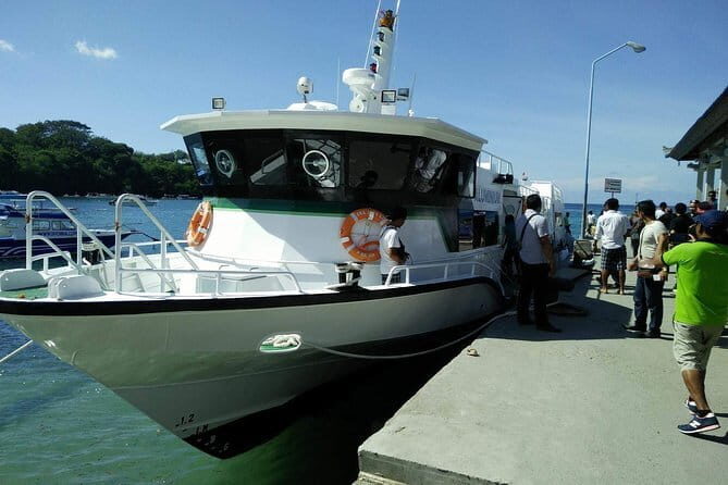 Fastboat to Gili Trawangan or Gili Air - A Closer Look at the Fastboat Experience