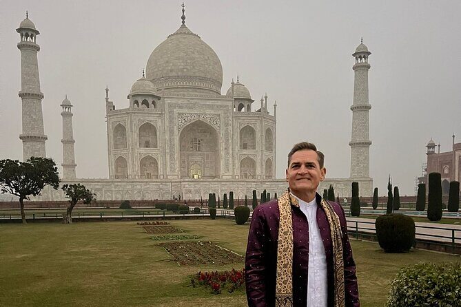 Fatehpur Sikri and Taj Mahal Day Trip from Jaipur - Practical Tips for Making the Most of Your Day