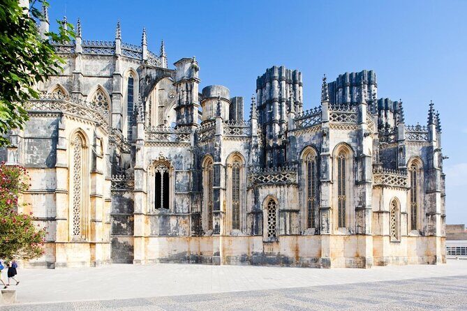 Fatima & 3 Shepherds Village OR Fatima & Batalha - The Comfort of Private, Flexible Travel