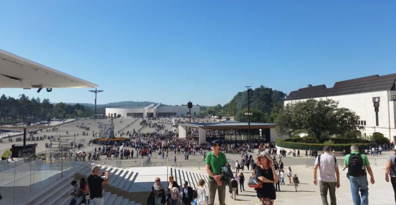 FATIMA: DELUXE FULLY PRIVATE FULL DAY TOUR BY CAR - An In-Depth Look at the Fátima Private Tour Experience