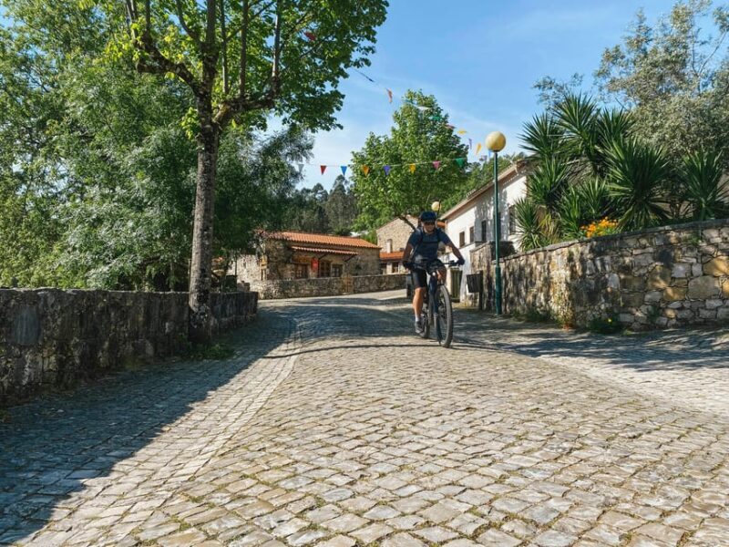 Fátima E-bike tour - Treading Lightly: What to Keep in Mind