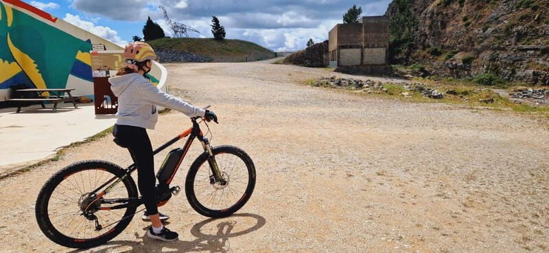 Fátima: E-Bike Tour to Dinosaur Footprints Natural Monument - Key Points