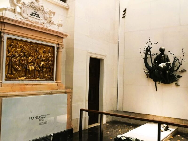 Fátima: Highlights of the pilgrims in half day private tour - Price and Value