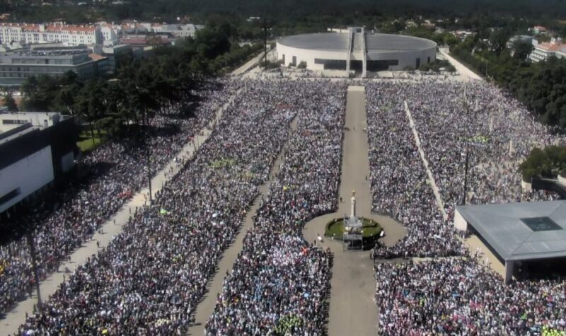 Fátima :the most important religious cathedral in Portugal - What Makes This Tour Stand Out?