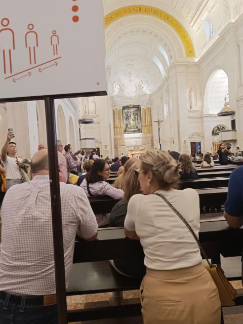 Fátima Tour Full Day 9h Battle/Nazareth/Obidos - What to Expect on the Tour