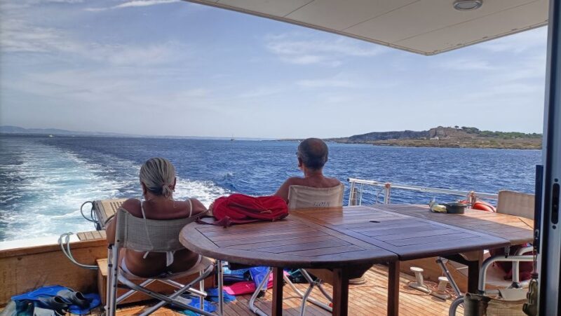Favignana and Levanzo in relax with yacht Floen - Who Should Consider This Tour?